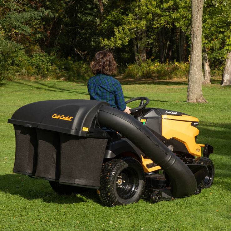 Triple Bagger For 50- and 54-inch Decks - 19A30018100 | Cub Cadet Canada